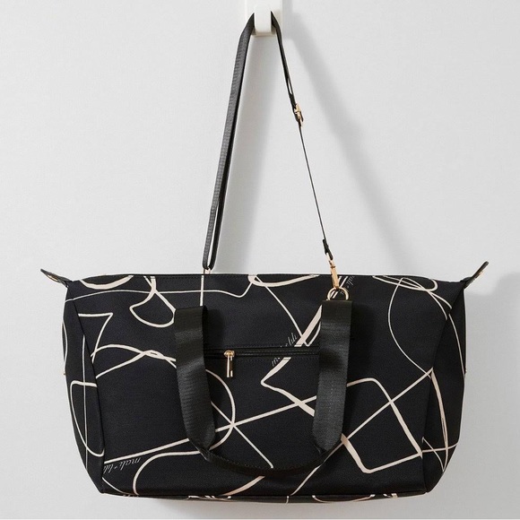 Mali + Lili | Bags | Mali Lili Weekender Bag In Black Abstract Fab Fit ...